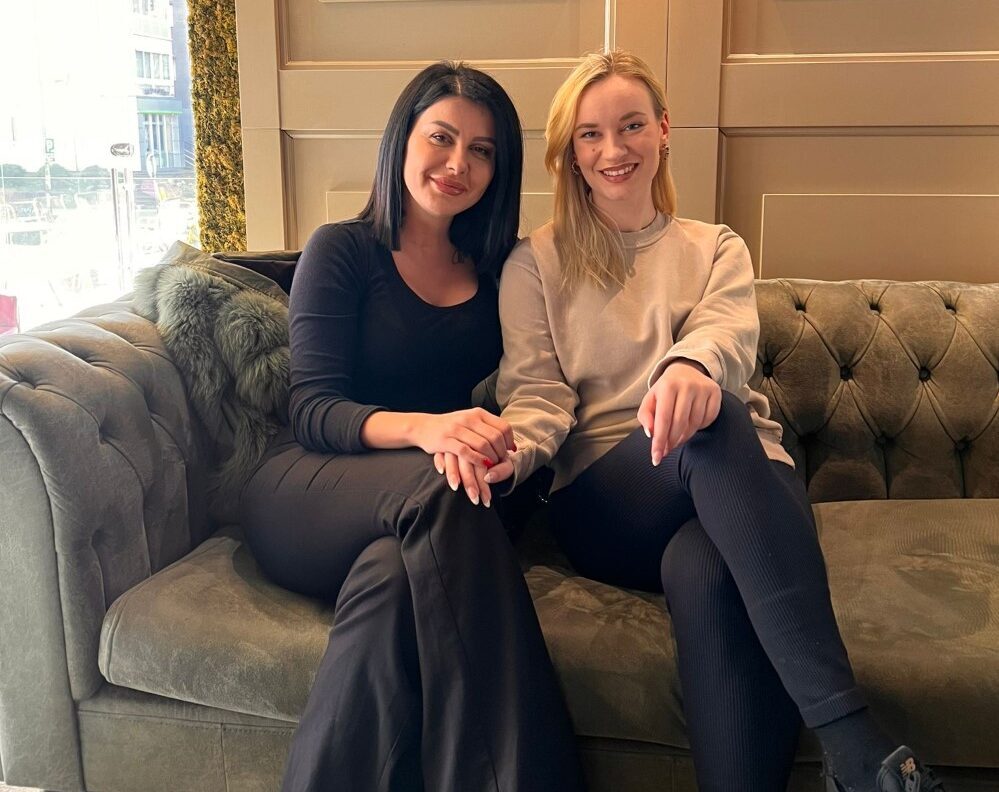 Bosanska Adele uspješna i kao autor: Šejla Zonić napisala hit ... Bosanska Adele uspješna i kao autor: Šejla Zonić napisala hit ...